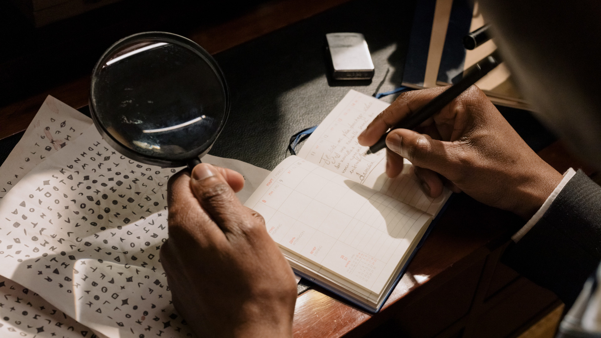 Cryptologue : présentation du métier - EMATRiX Nova